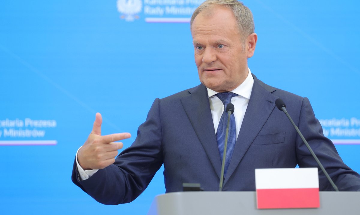 Donald Tusk o słowach Andrzeja Dudy: Wstyd, pluje na polski rząd - rp.pl