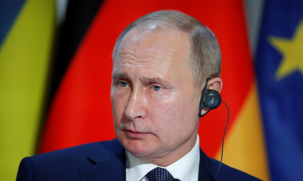 Władimir Putin nadal używa systemu Windows XP, mimo ryzyka ataku - rp.pl