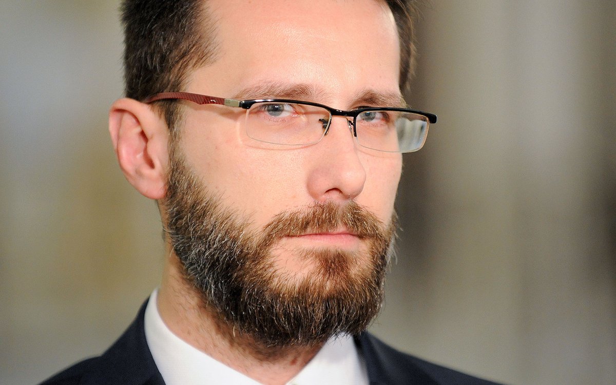 PiS wymieni rzecznika prasowego - rp.pl