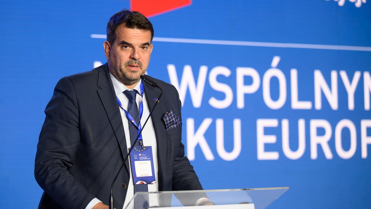 Wiceminister Tomczak: „Na start” to program społeczny, a nie nakręcający podaż - rp.pl