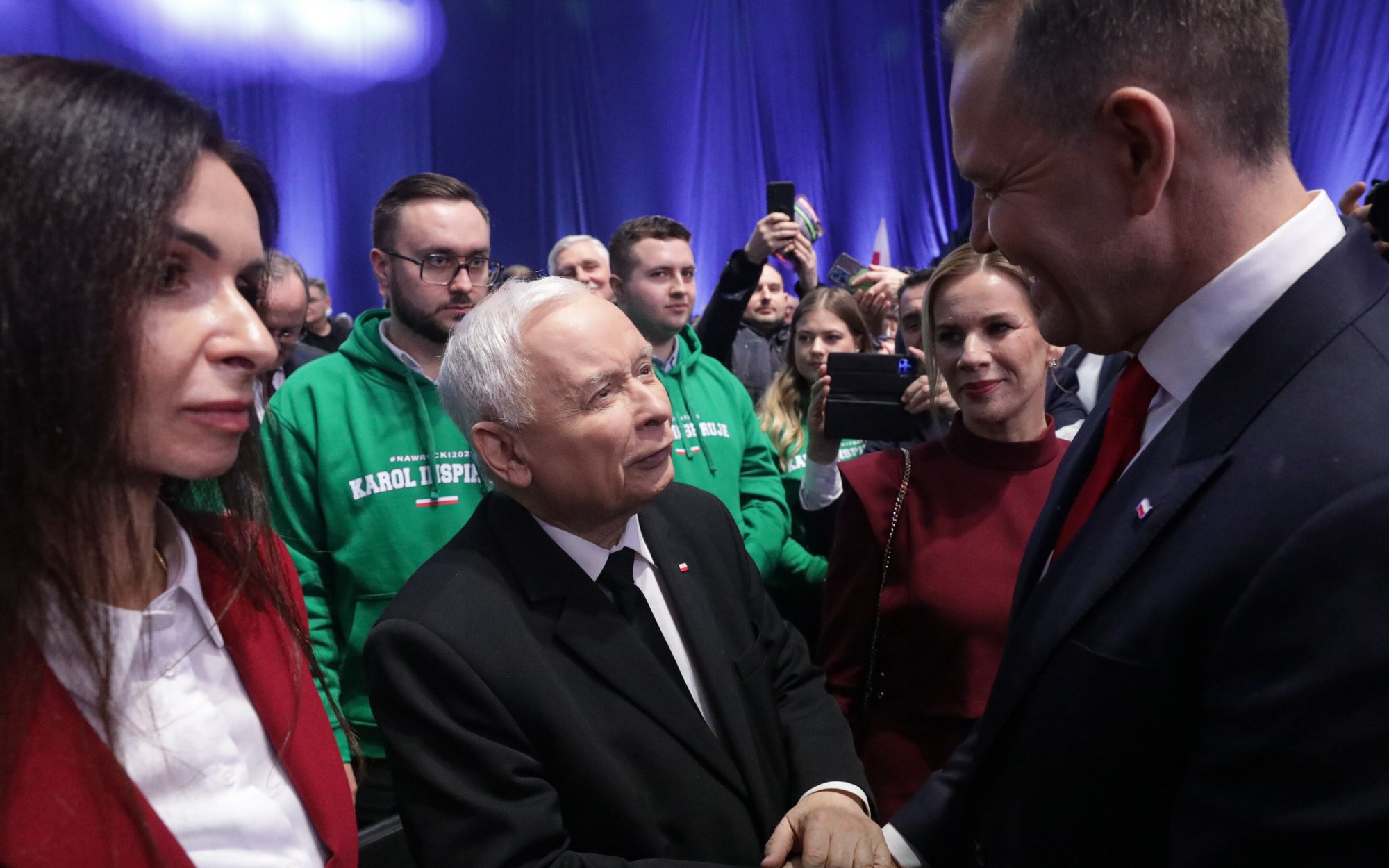 Nowy sondaż CBOS: Którym politykom Polacy ufają najbardziej? - rp.pl