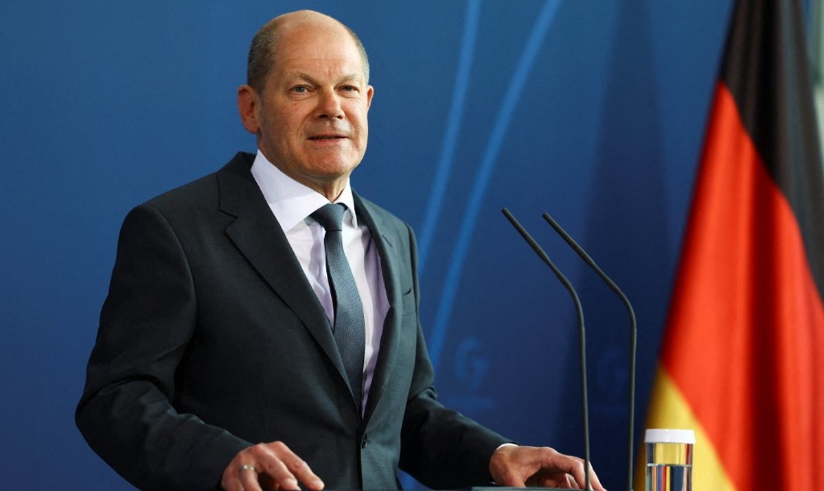 "Bild": Niemiecki rząd odmówił Ukrainie zakupu ciężkiej broni. Kanclerz Scholz wykreślił je z ...