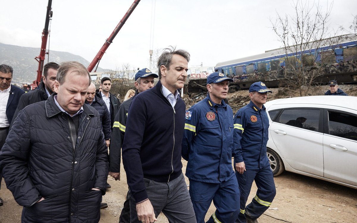 Premier Grecji przeprasza za katastrofę kolejową. Nie tylko w swoim imieniu - rp.pl