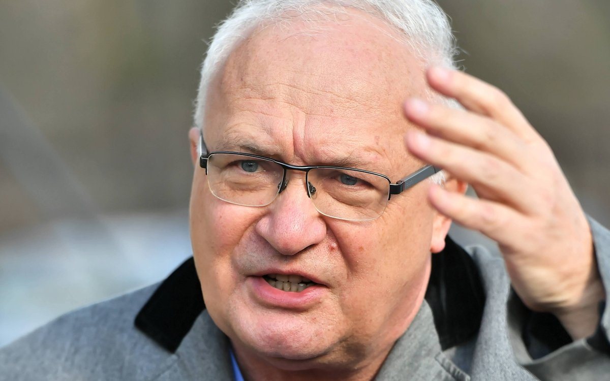 Prof. Simon: Społeczeństwo w znacznym procencie się nie sprawdziło, w ...