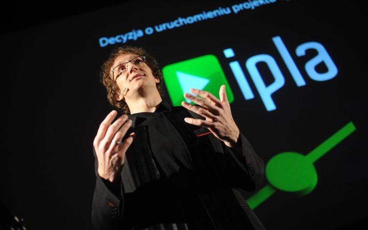 Internetowa telewizja ipla w domu - rp.pl