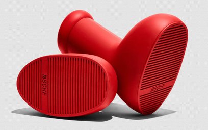 Big Red Boots: cyniczny żart czy buty, które zapoczątkują nową modę w ...