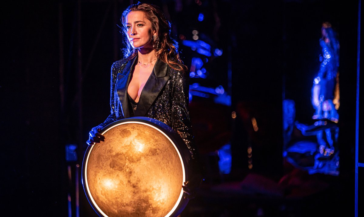 Kamilla Baar w spektaklu "Matka i dziecko". Poświęcenie dla kariery - rp.pl