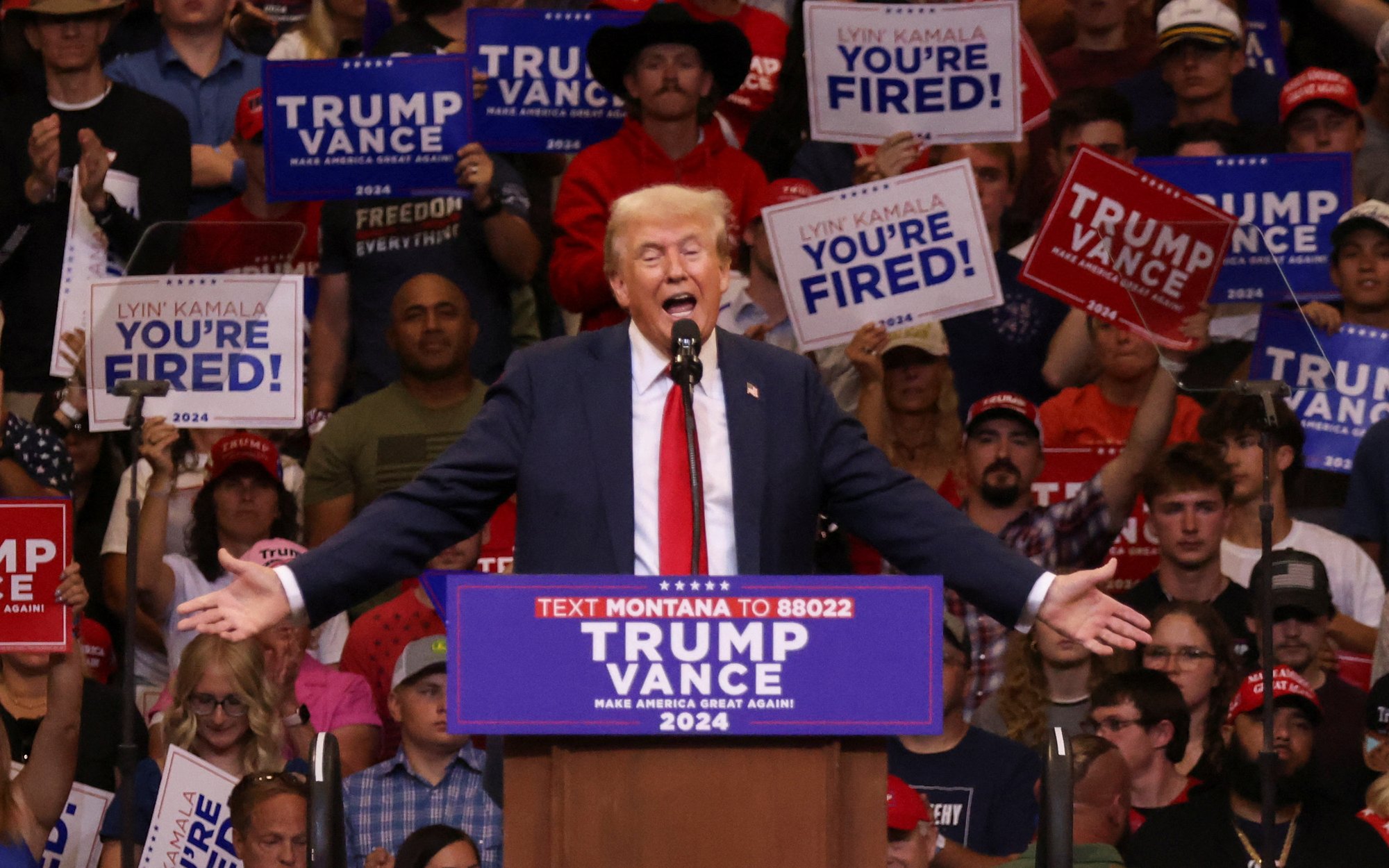 Donald Trump usilnie broniony w Polsce. Co jest spoiwem gniewnych ...