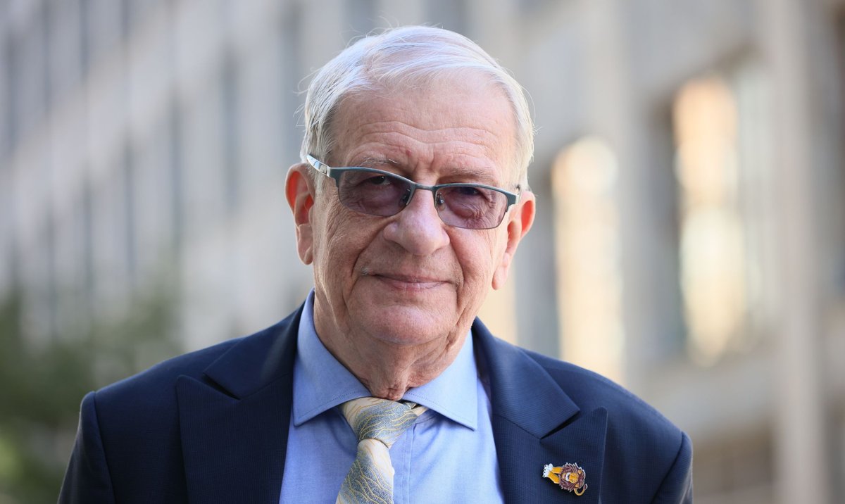 Prof. Roszkowski: Na HiT źle reagują politycy, którym można przypomnieć ...
