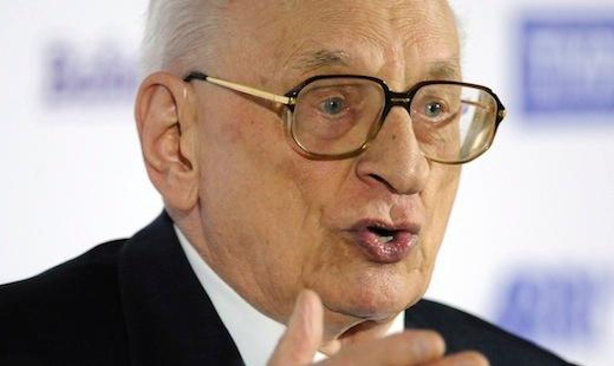 Prof. Bartoszewski: Bezpieczeństwo Polski się zmniejszyło - rp.pl