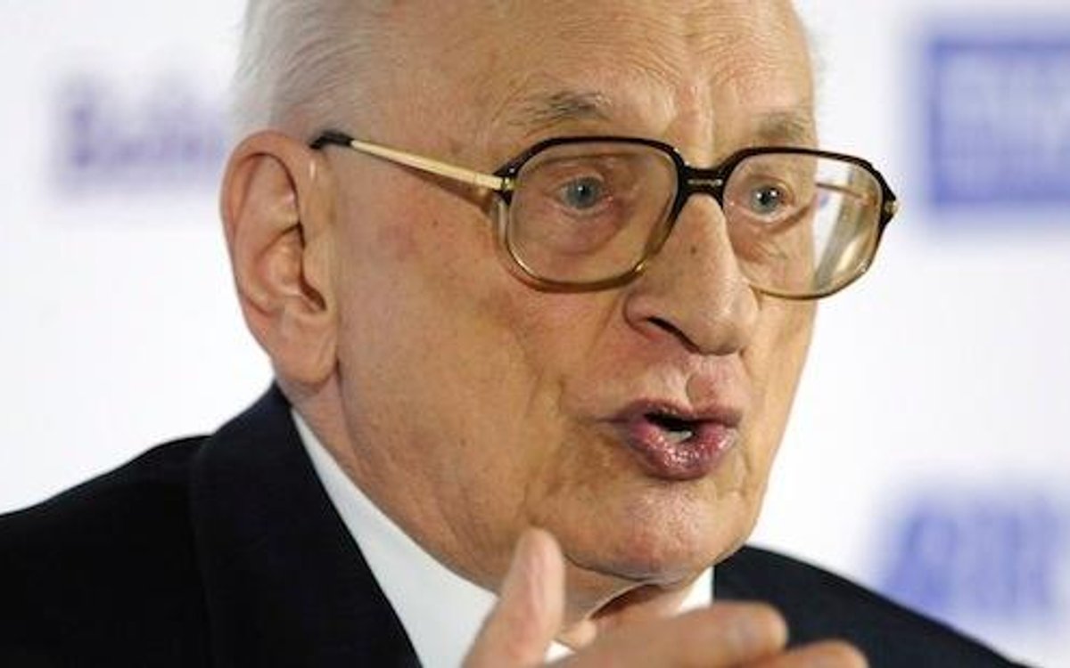 Prof. Bartoszewski: Bezpieczeństwo Polski się zmniejszyło - rp.pl