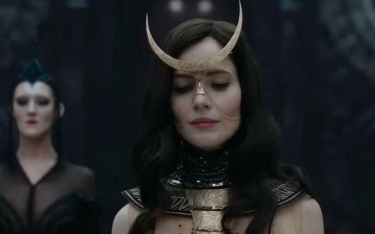 Rosja prześladuje jak za Stalina, a Moskwa płonie w „Mistrzu i ...