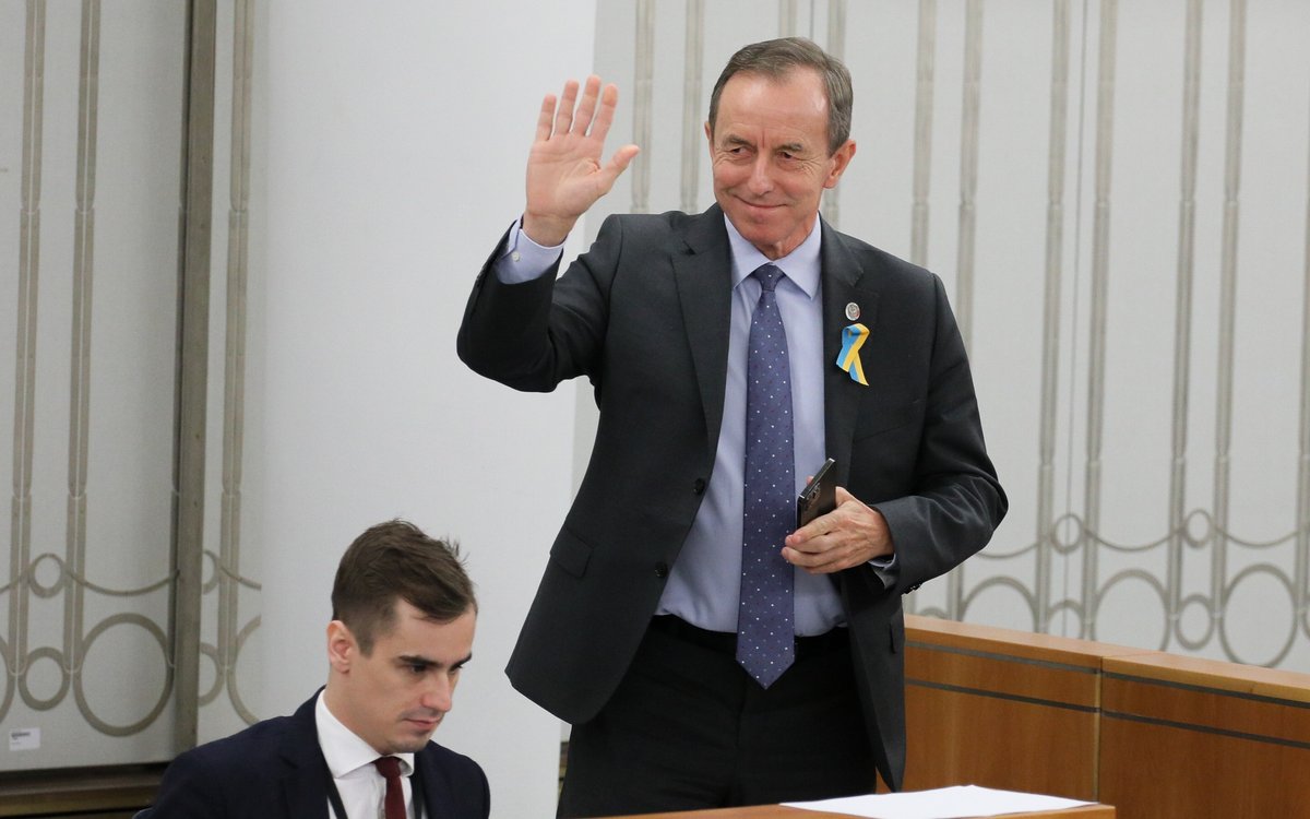 Krzysztof Adam Kowalczyk: Absurdalna licytacja - rp.pl