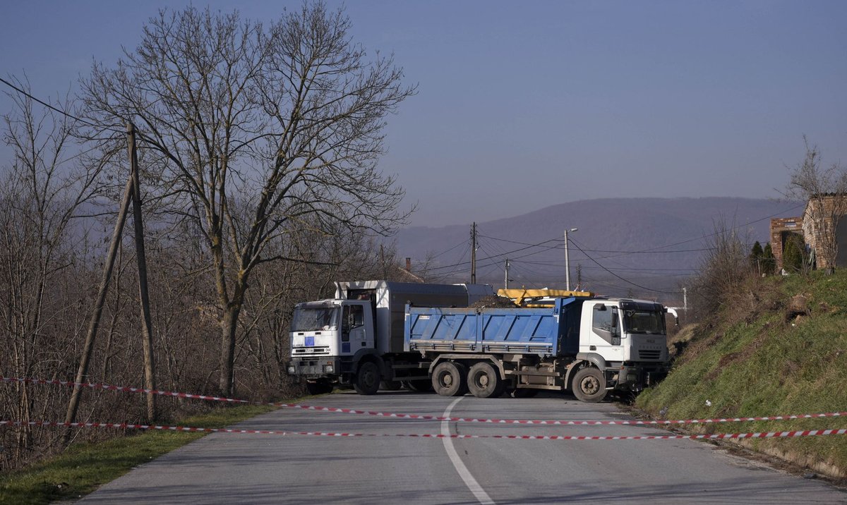 Serbia stawia armię w stan najwyższej gotowości bojowej - rp.pl