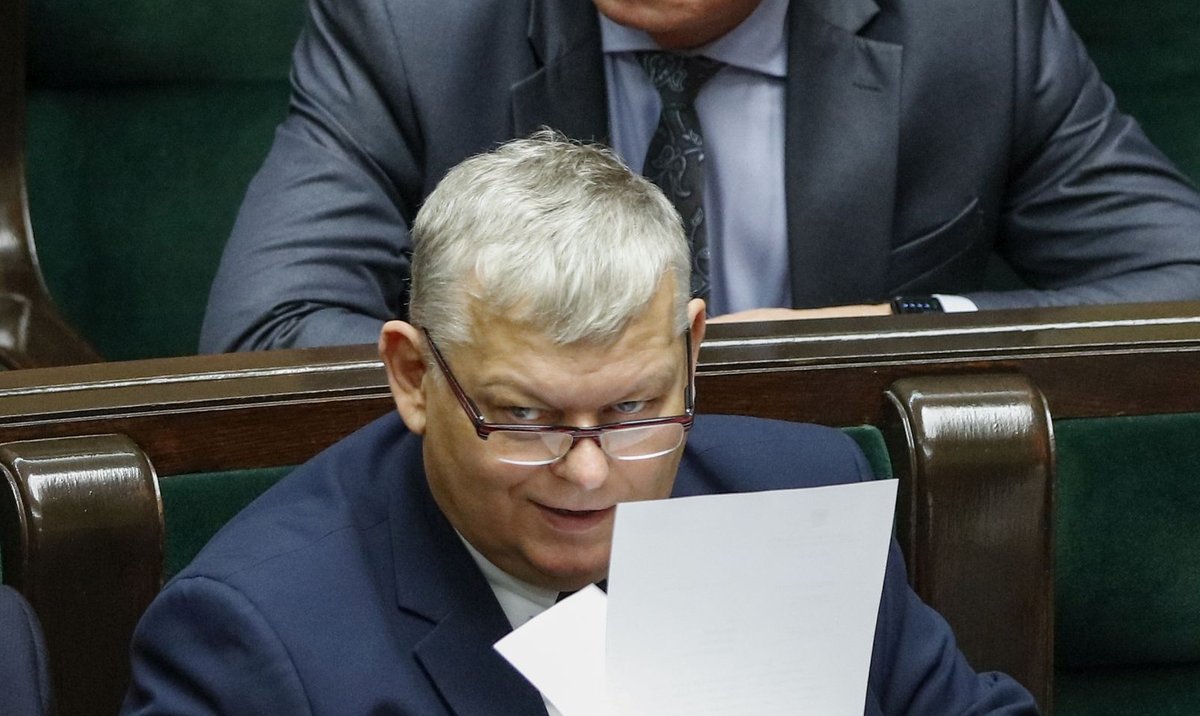 Suski opisuje próbę fałszerstwa w komisji wyborczej w 2015 r. "Trzeba ...