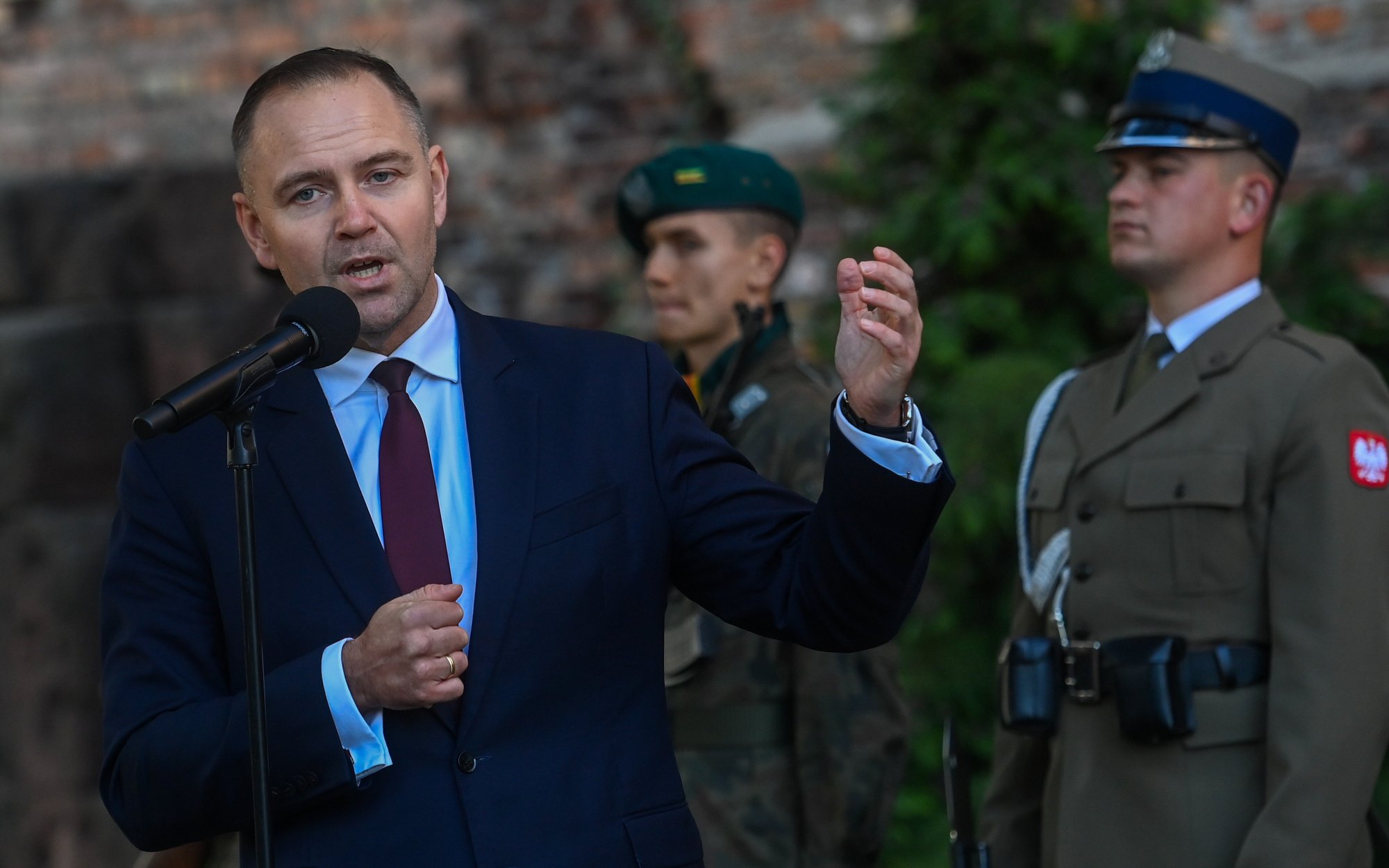 Polityczne Michałki: PiS coraz bliżej wyboru Nawrockiego, obrady rządu coraz bardziej na żywo ...