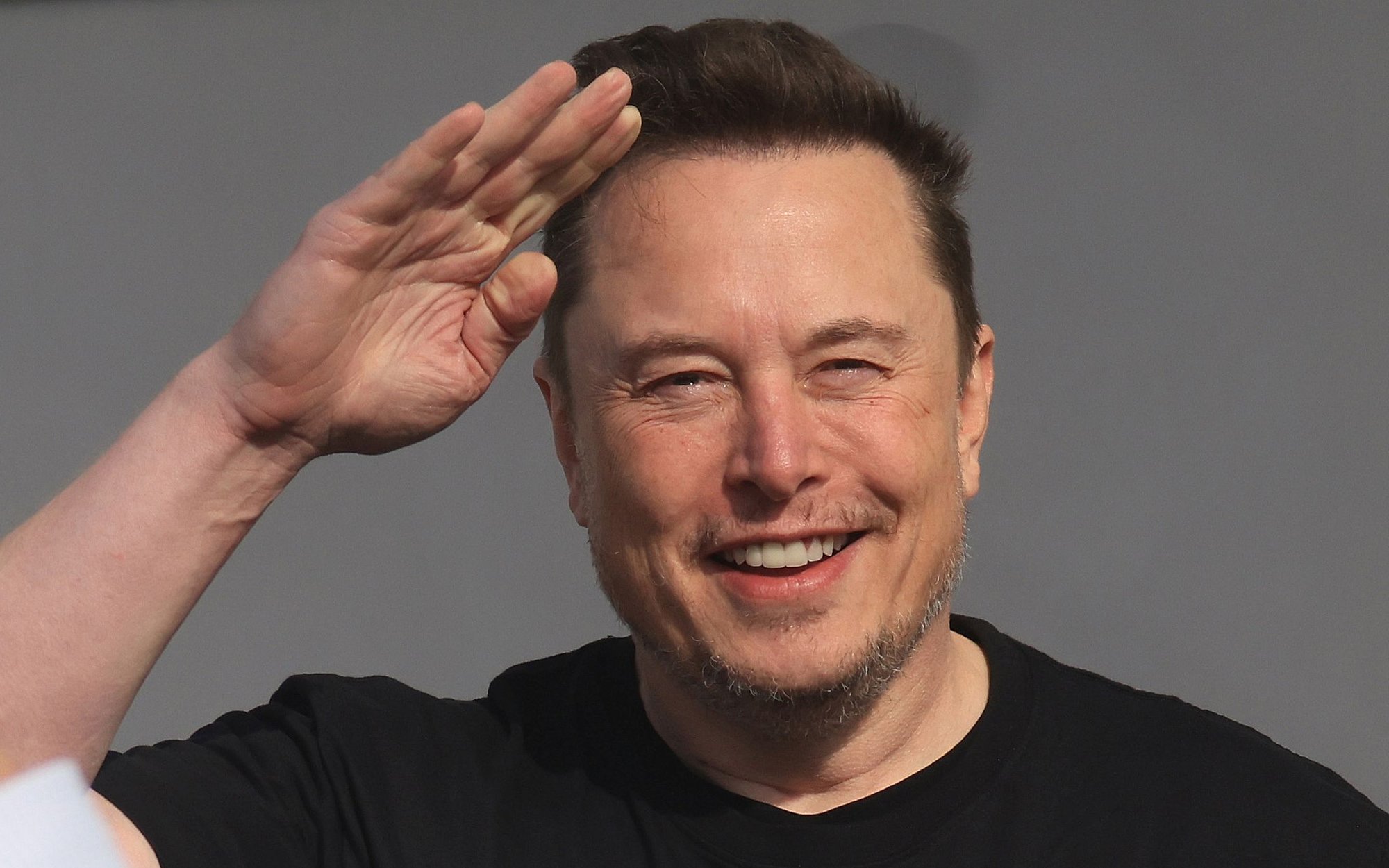 Elon Musk sprzedał platformę X swojej xAI. Dzięki tajemniczej fuzji ...