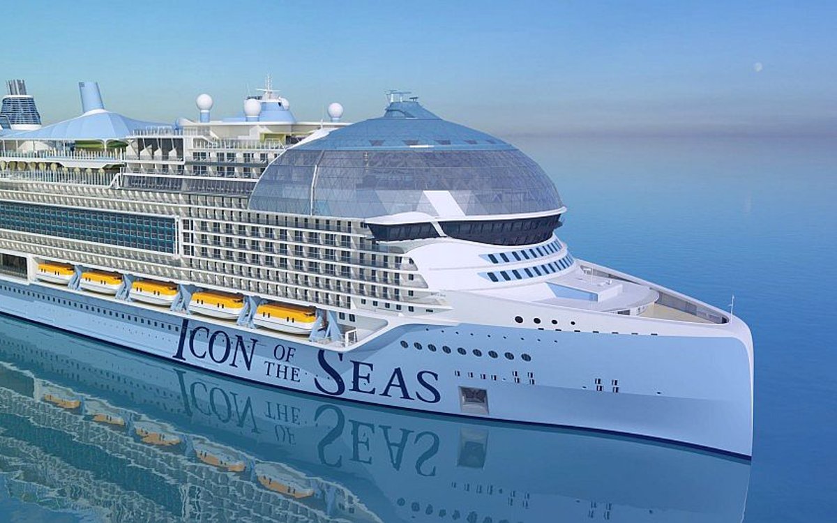 Największy statek wycieczkowy świata zwodowany. Polacy już rezerwują ...