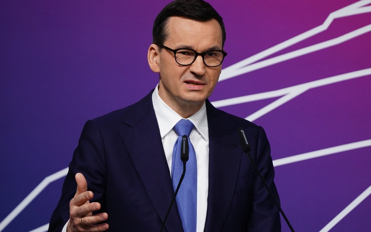 Premier Morawiecki w Berlinie wzywa Niemców do dostarczenia broni Ukrainie - rp.pl