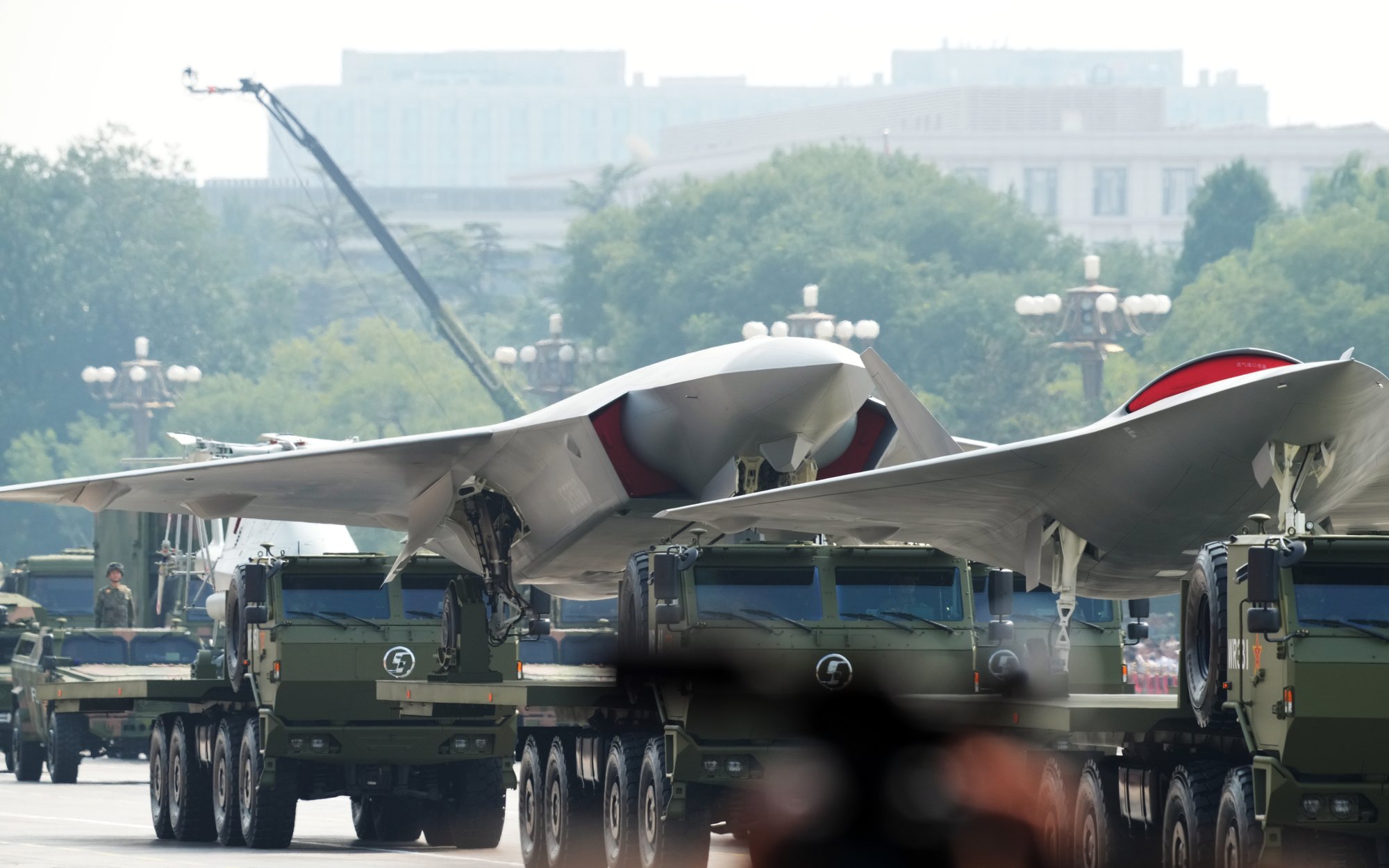 Chińska AI DeepSeek w wojsku. Technologia nakręca wyścig zbrojeń z USA ...