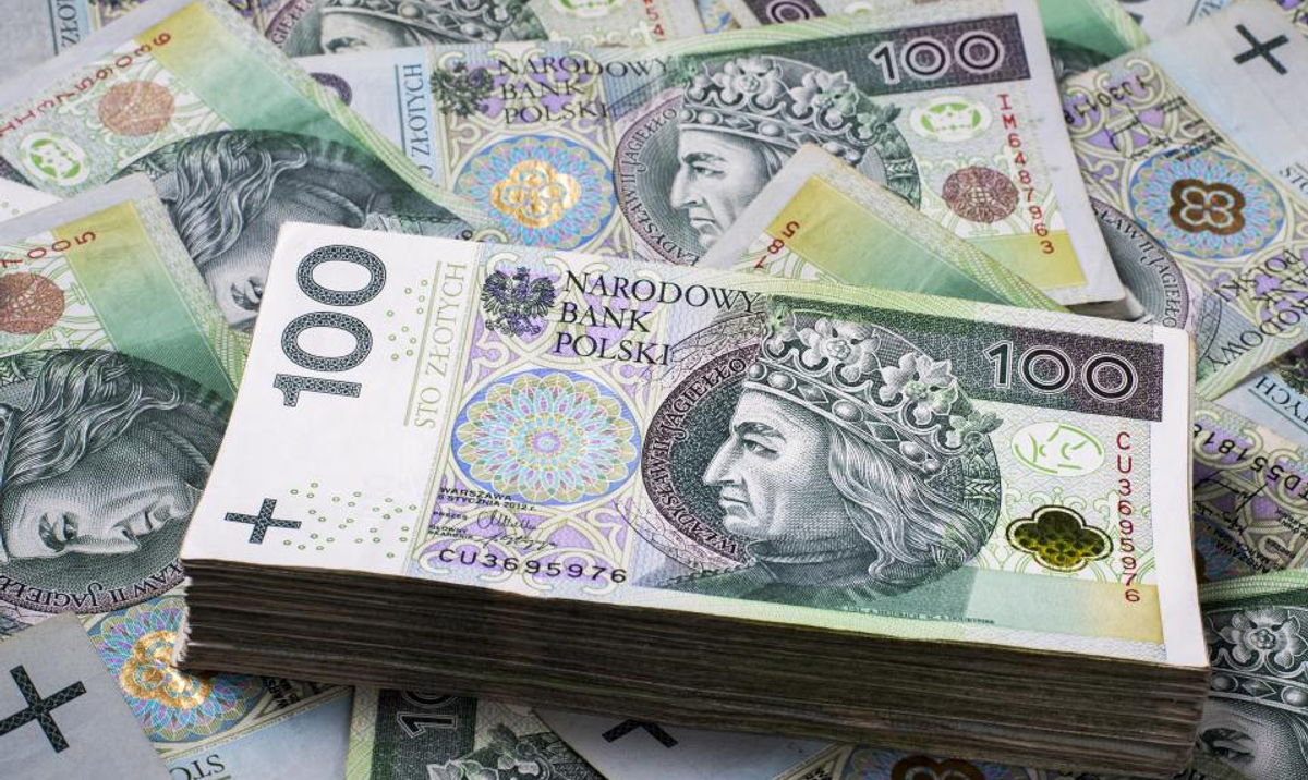 Tylko 12 mld zł deficytu po październiku - parkiet.com Tylko 12 mld zł deficytu po październiku - parkiet.com