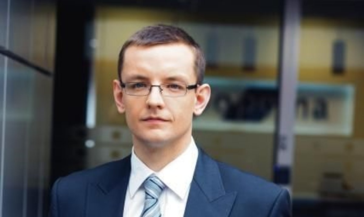 Krzysztof Cesarz dyrektorem inwestycyjnym Esaliens TFI - parkiet.com