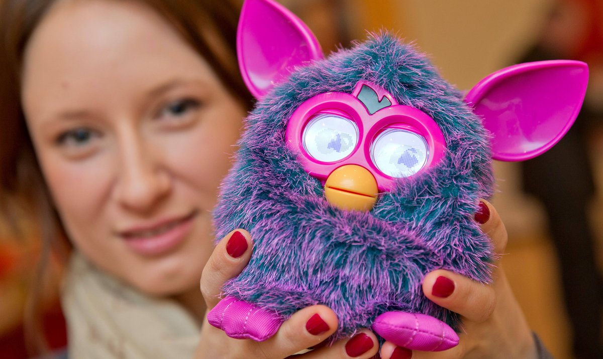 Furby reaktywacja. Jedna z najpopularniejszych zabawek końca 20 wieku ...
