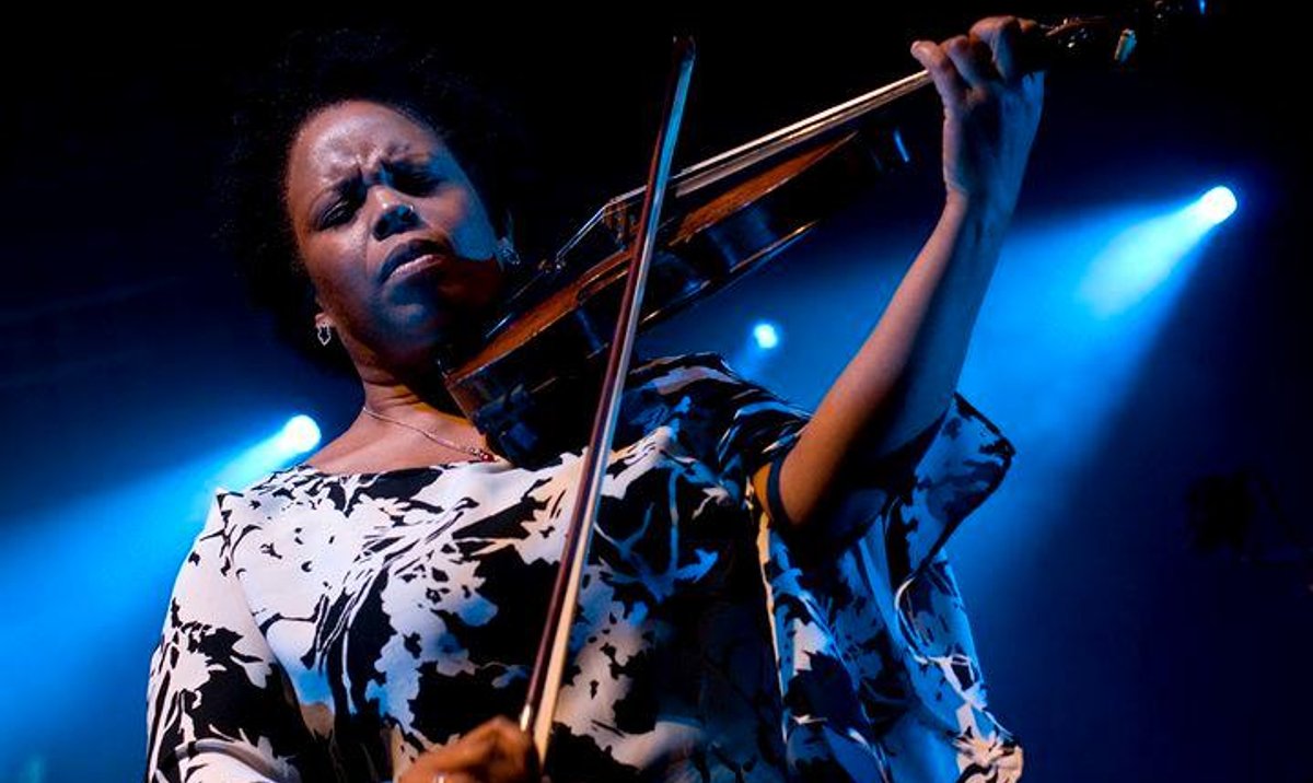 W Warszawie wystąpiła Regina Carter - rp.pl