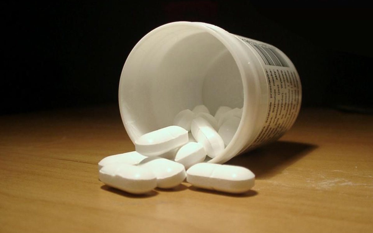 Lek przeciwbólowy Katadolon znika z aptek. Zagrażał zdrowiu - rp.pl