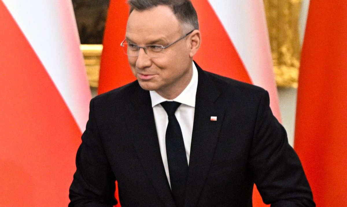 Prof. Andrzej Zoll o decyzji prezydenta Andrzeja Dudy ws. budżetu: Nie doczytał konstytucji - rp.pl