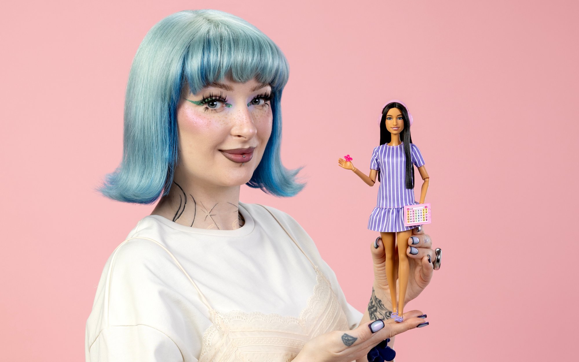 Nowa lalka Barbie w spektrum autyzmu wywołała burzę w polskim ...