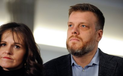 Adrian Zandberg o kursie złotego w Google: Tylko Suwerenna Polska tak ...