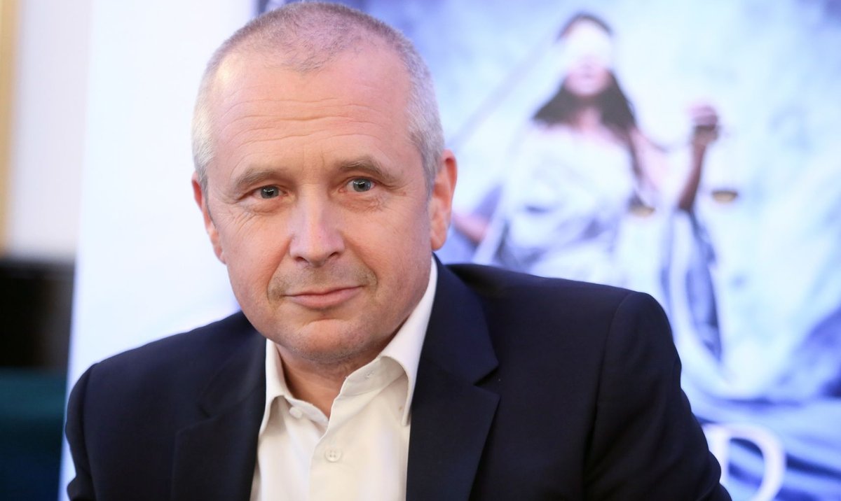 Jacek Dubois: Zatrzymania stały się medialnym aktem teatralno ...