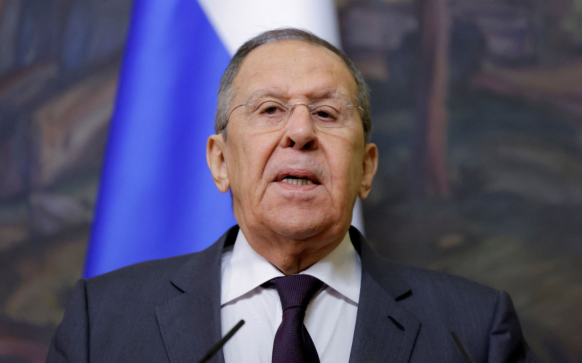 Siergiej Ławrow i Jurij Uszakow lecą do Arabii Saudyjskiej rozmawiać z ...