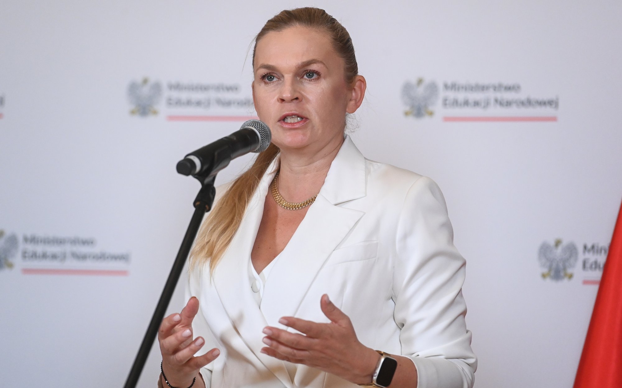 Prof. Borecki: Religia w szkole? Rozporządzenie Nowackiej jest wadliwe ...