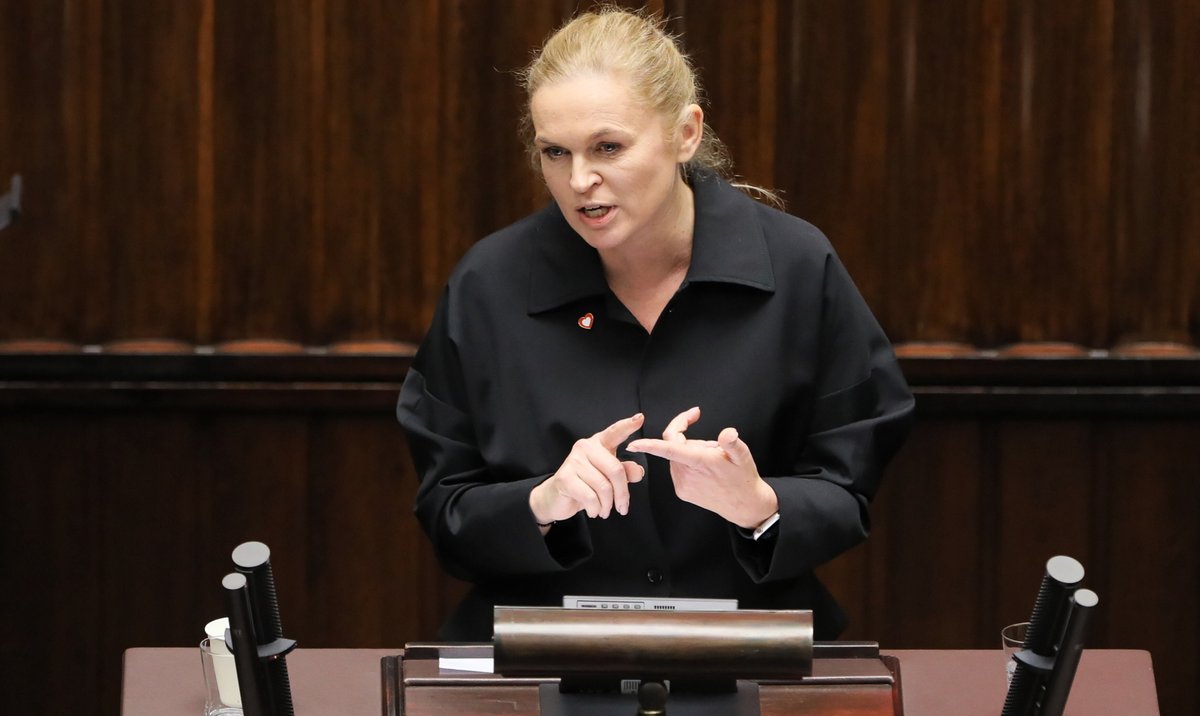 Barbara Nowacka po exposé Morawieckiego. W Sejmie podsumowała osiem lat ...