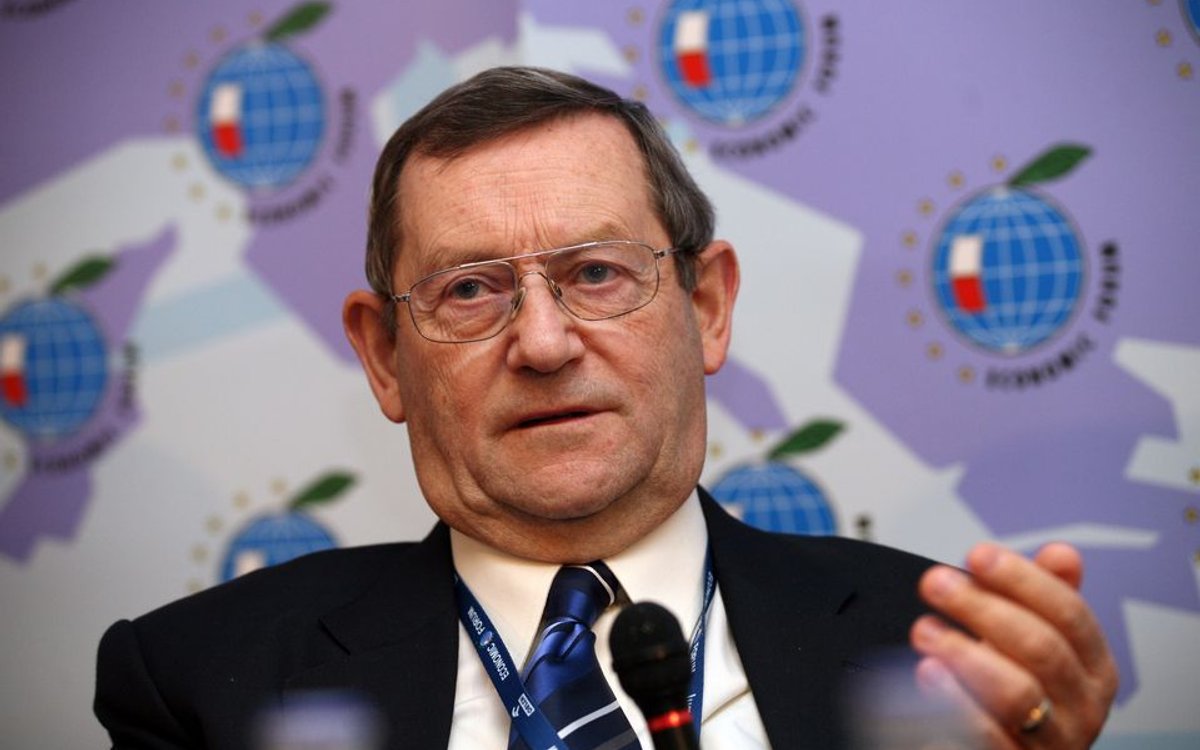 Prof. Davies: Jest jak w PRL - sekretarz partii ważniejszy niż premier ...