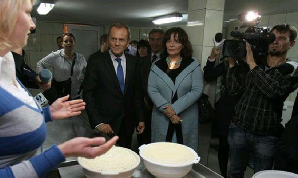 Co obiecują politycy? Tusk zadba o ser, Kaczyński o tytoń - rp.pl Co obiecują politycy? Tusk zadba o ser, Kaczyński o tytoń - rp.pl