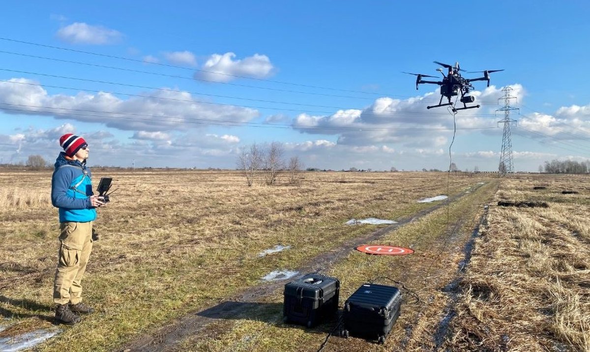 Ten polski dron może patrolować bez końca i nie ucieknie - rp.pl