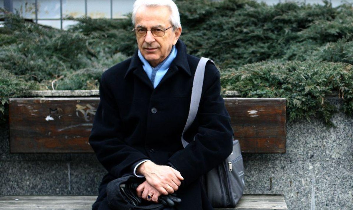 Prof. Zbigniew Lew-Starowicz o terapii prądem - rp.pl