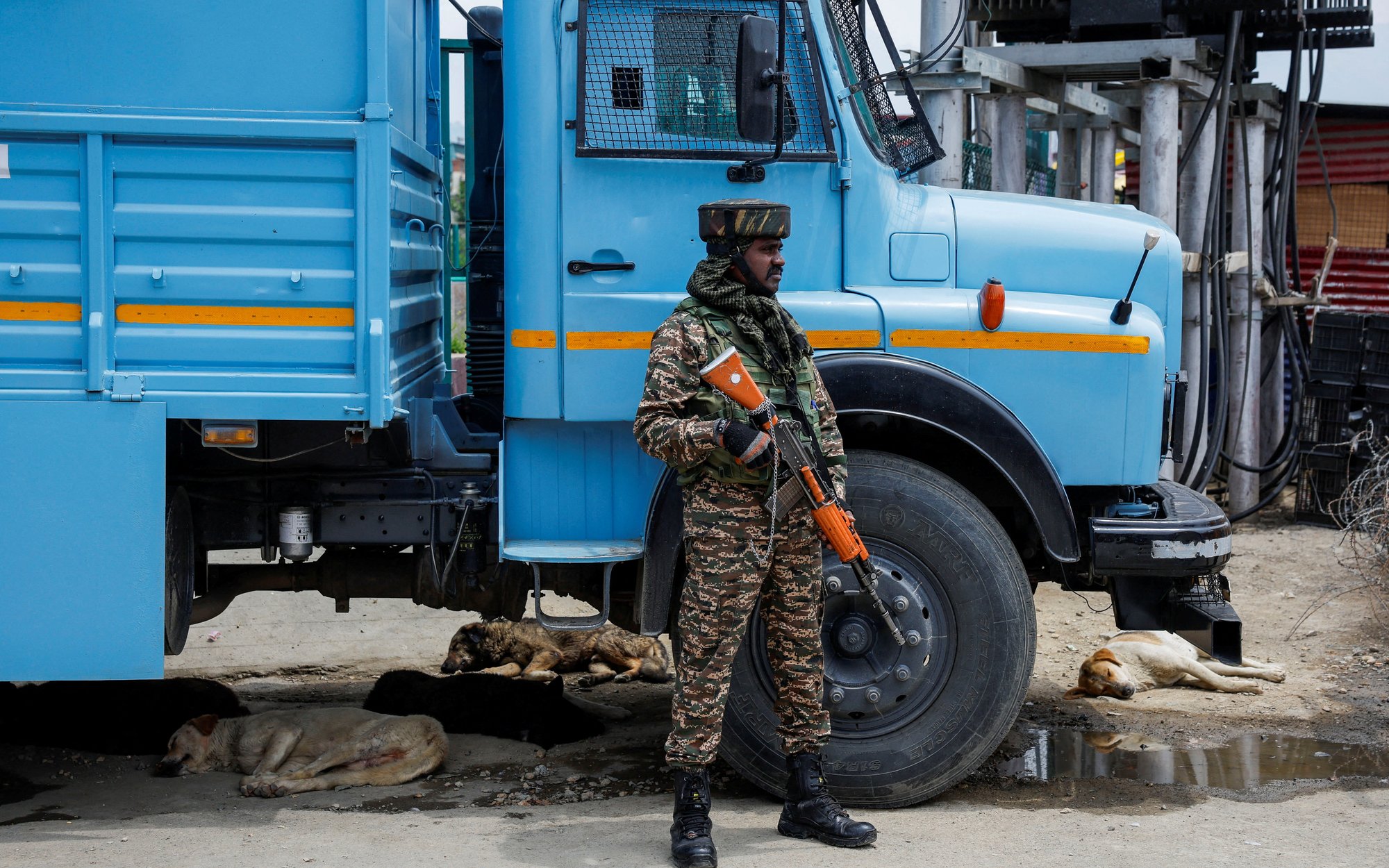 Operacja militarna Indii przeciw Pakistanowi. „Następstwo ataku w ...