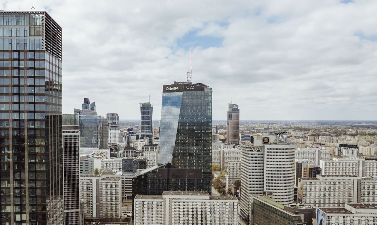 Q22 z certyfikatem WiredScore i SmartScore - rp.pl