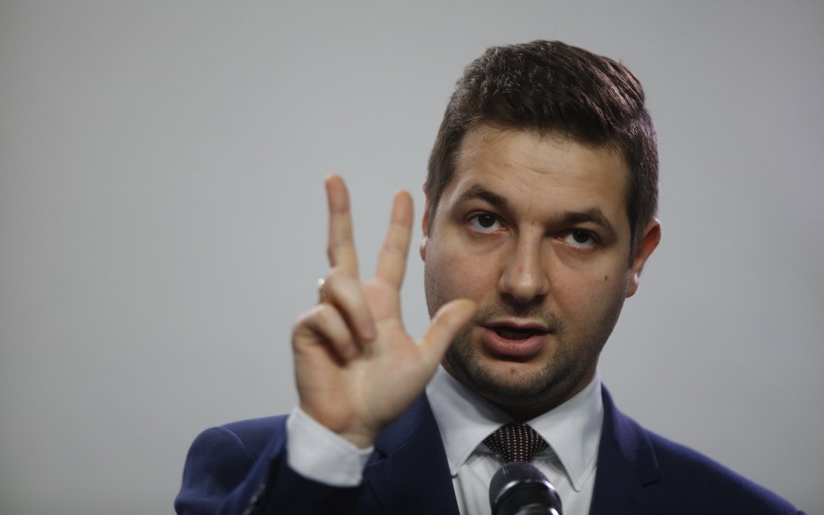 "Jaki wykorzystał zdjęcie z pogrzebu do żartu. Dno dna" - rp.pl