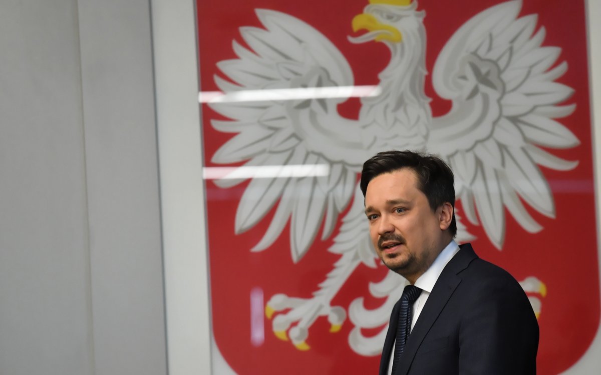 Nowa komisja weryfikacyjna zastąpi sądy? Prof. Marcin Wiącek o pomyśle ...
