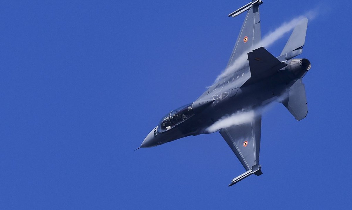 F-16 dla Ukrainy. Kiedy myśliwce mogą pojawić się na froncie? - rp.pl