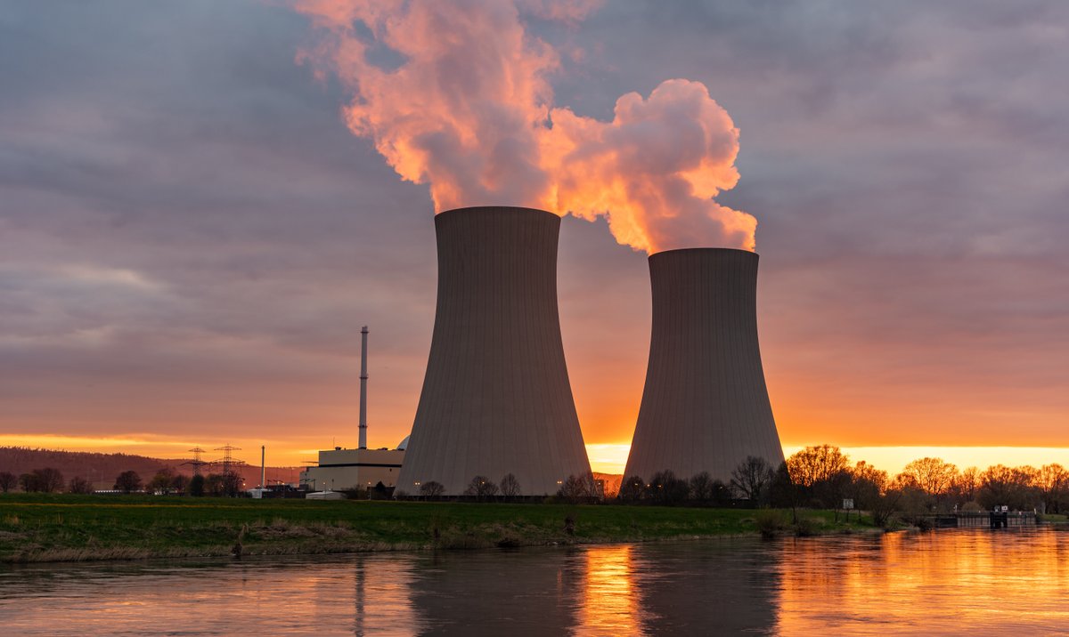 Świat powraca do atomu. Rekordowe inwestycje w nowe siłownie jądrowe ...