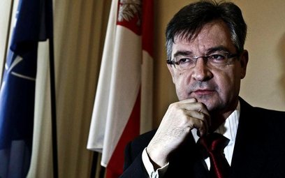 Mecenasi chcą przesłuchania gen. Parulskiego - rp.pl