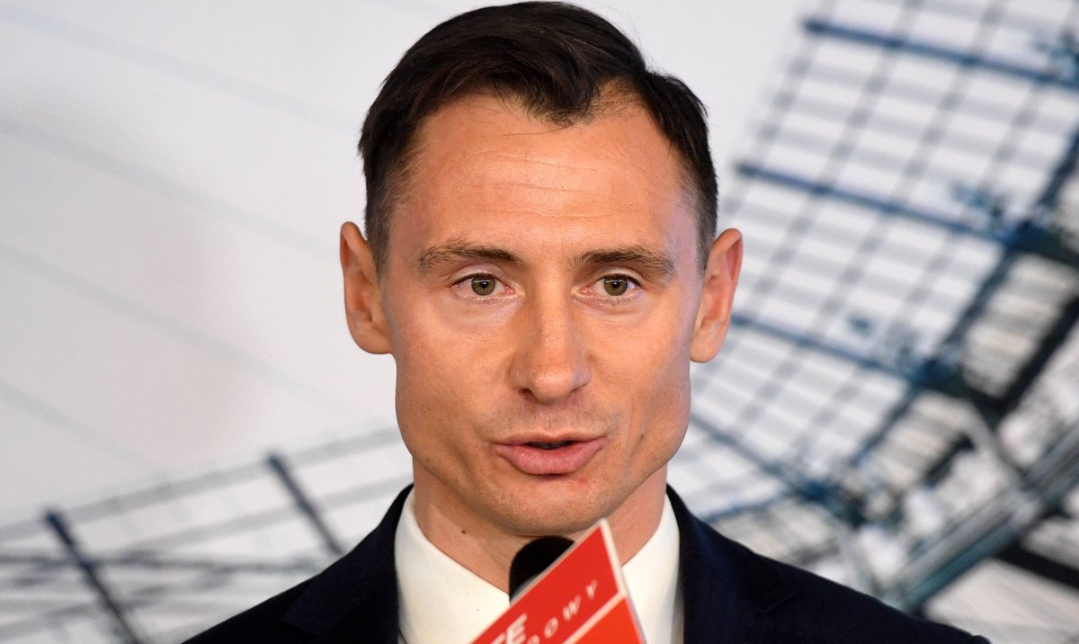 Zatrzymanie byłego sekretarza generalnego PZPN. Maciej Sawicki wydał ...