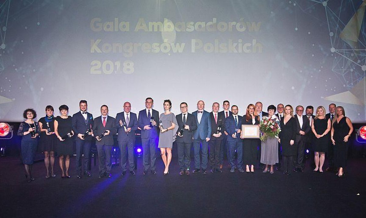 Polskim kongresom przybyło ambasadorów - rp.pl Polskim kongresom przybyło ambasadorów - rp.pl