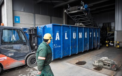 Alumetal poczeka - parkiet.com